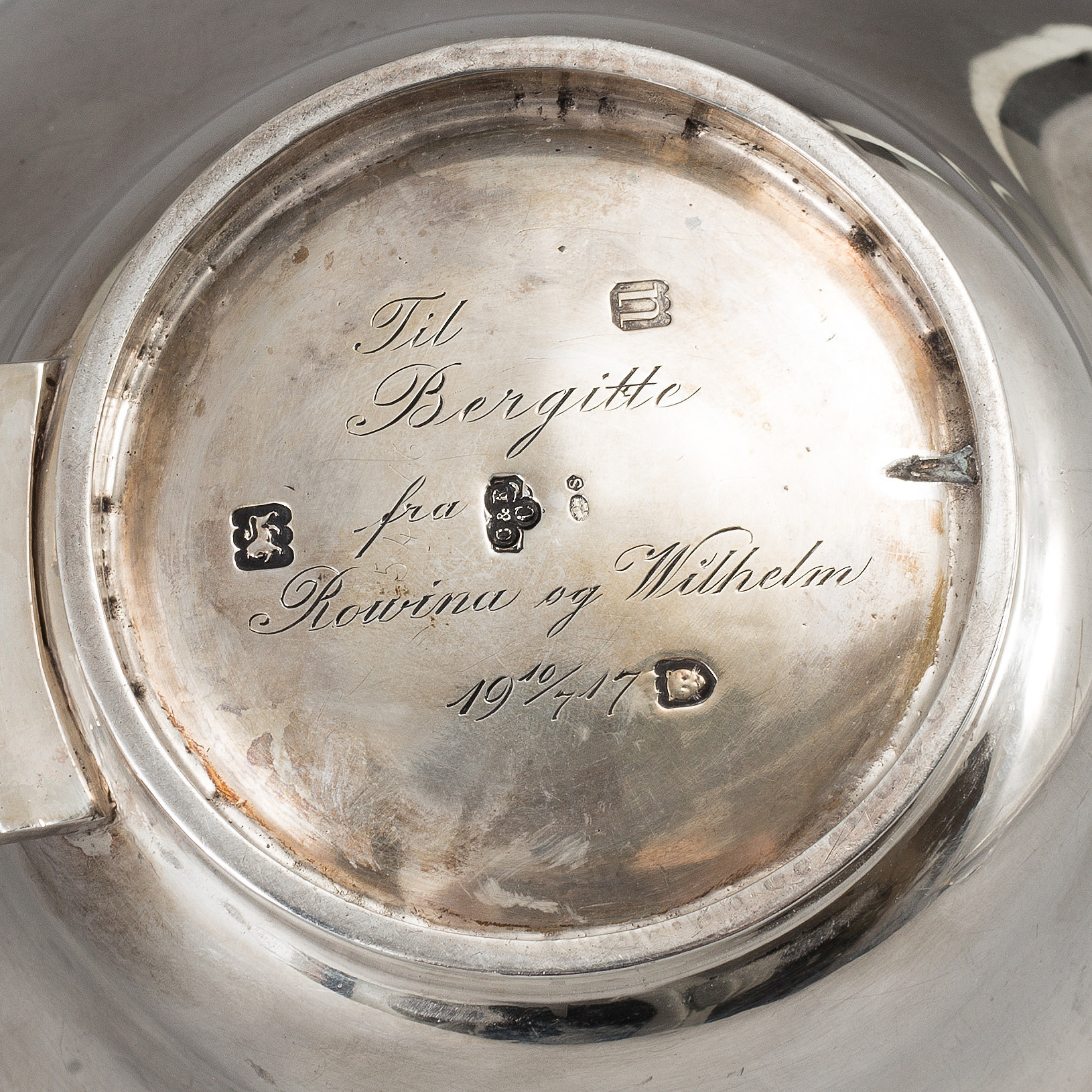 TEKANNA PÅ RECHAUD, silver, William Comyns & Sons Ltd (Charles ...