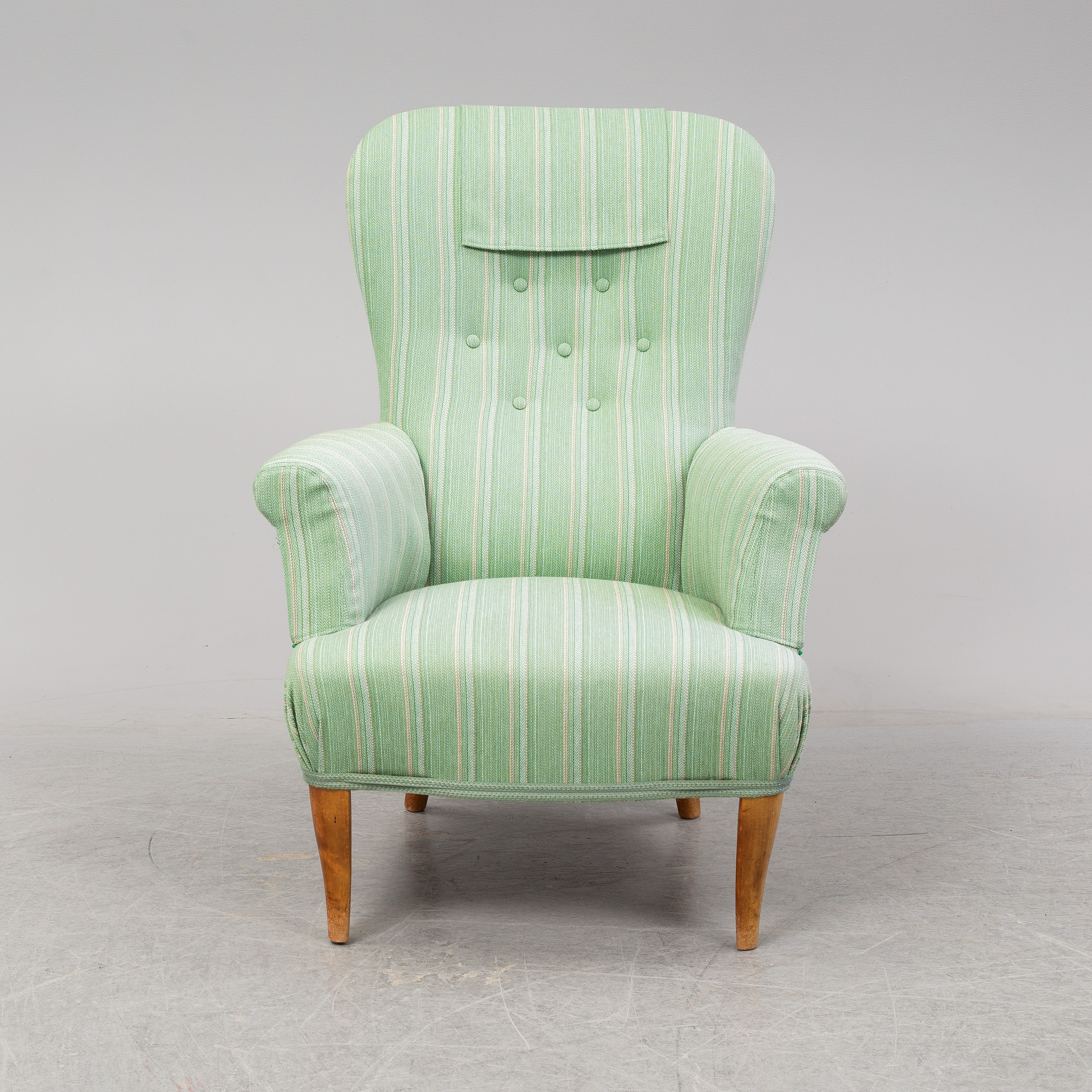 CARL MALMSTEN, fåtölj, "August". - Bukowskis