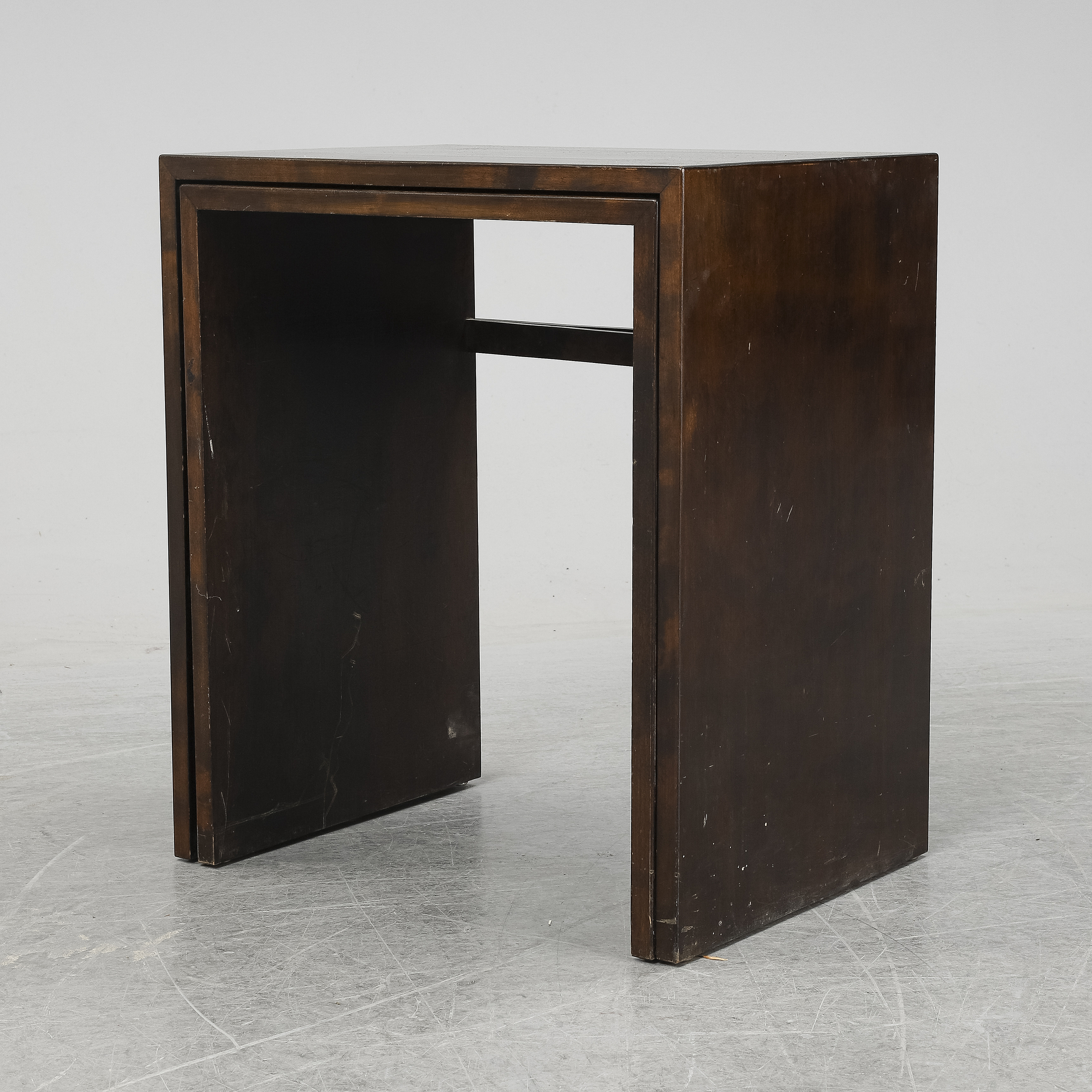 Nils Enström, two nesting tables, Sweden 1930's. - Bukowskis