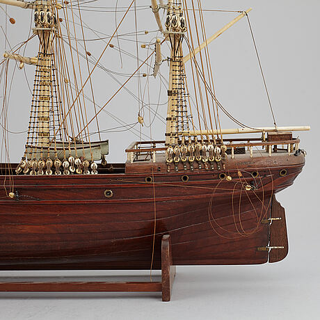 A late 1800's model ship. - Bukowskis