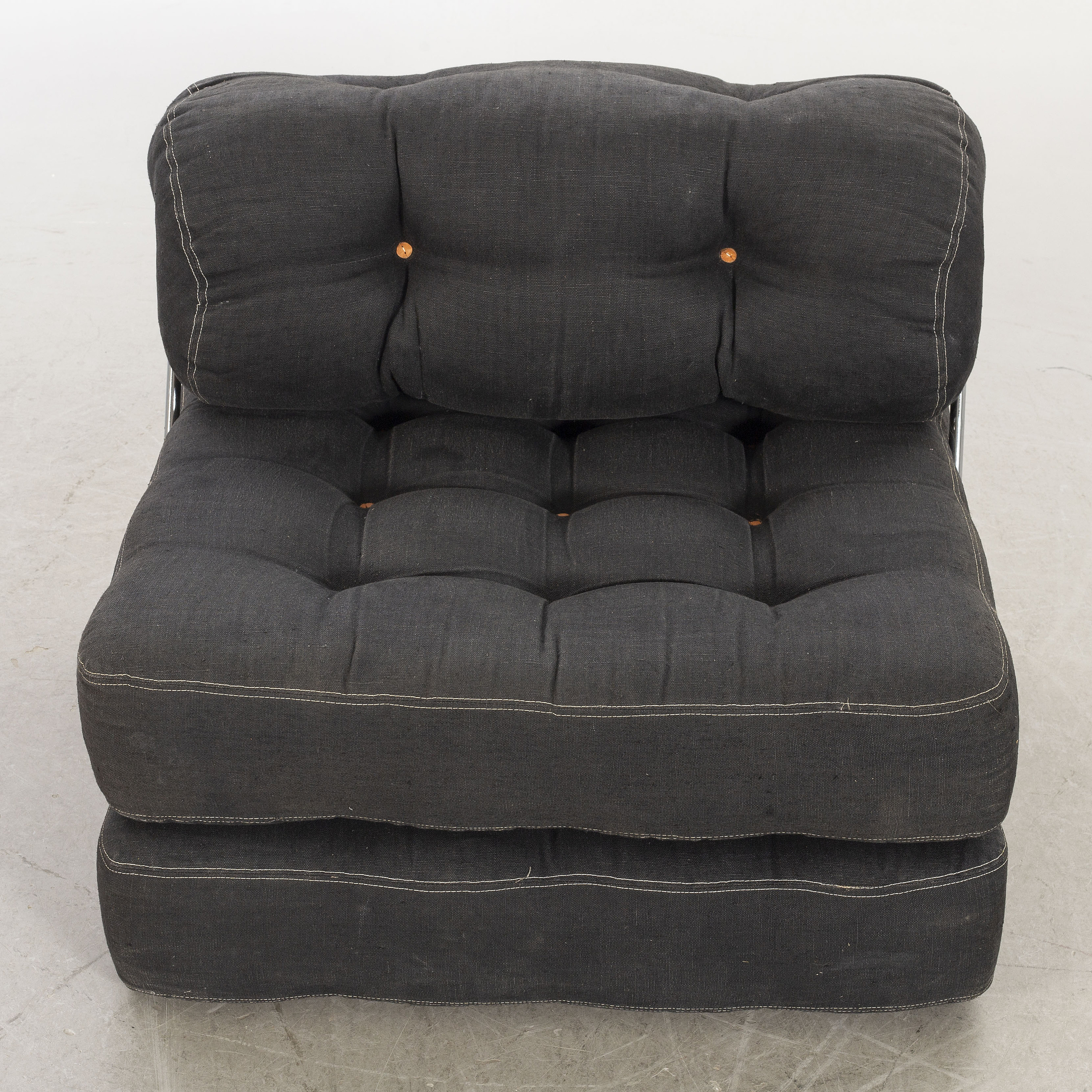 GILLIS LUNDGREN EASY CHAIR "TAJT" FOR IKEA 1970'S. - Bukowskis