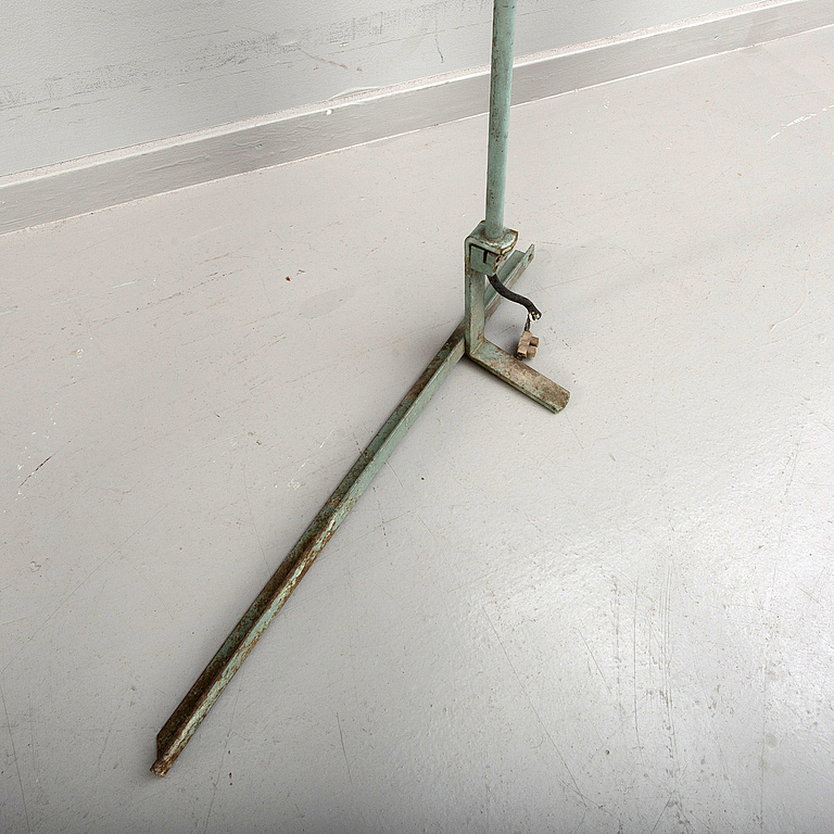 TRÄDGÅRDSBELYSNING 1900-talets mitt. - Bukowskis