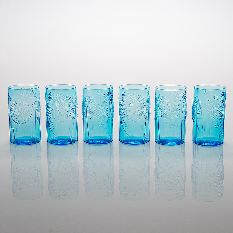 OIVA TOIKKA, A 12-piece 'Flora' and "Fauna" glassware for Nuutajärvi ...