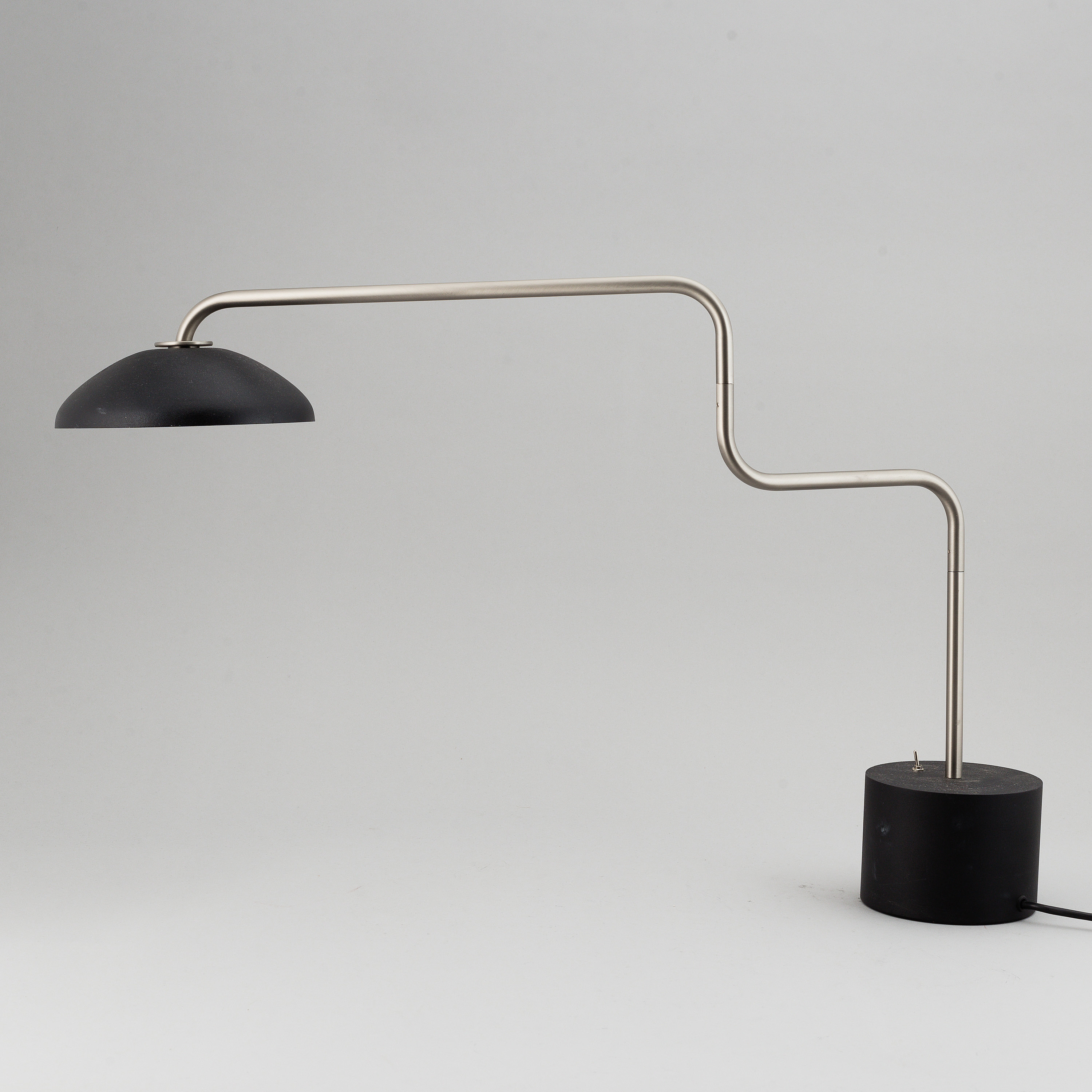 A pair of 'Suma' table lamps by Santa & Cole. - Bukowskis