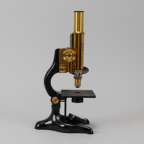 A 20th century microscope , Ernst Leitz, Wetzlar. - Bukowskis