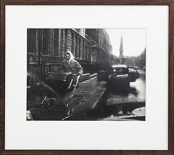 Jean Hermanson, gelatinsilverfotografi stämplad a tergo. - Bukowskis