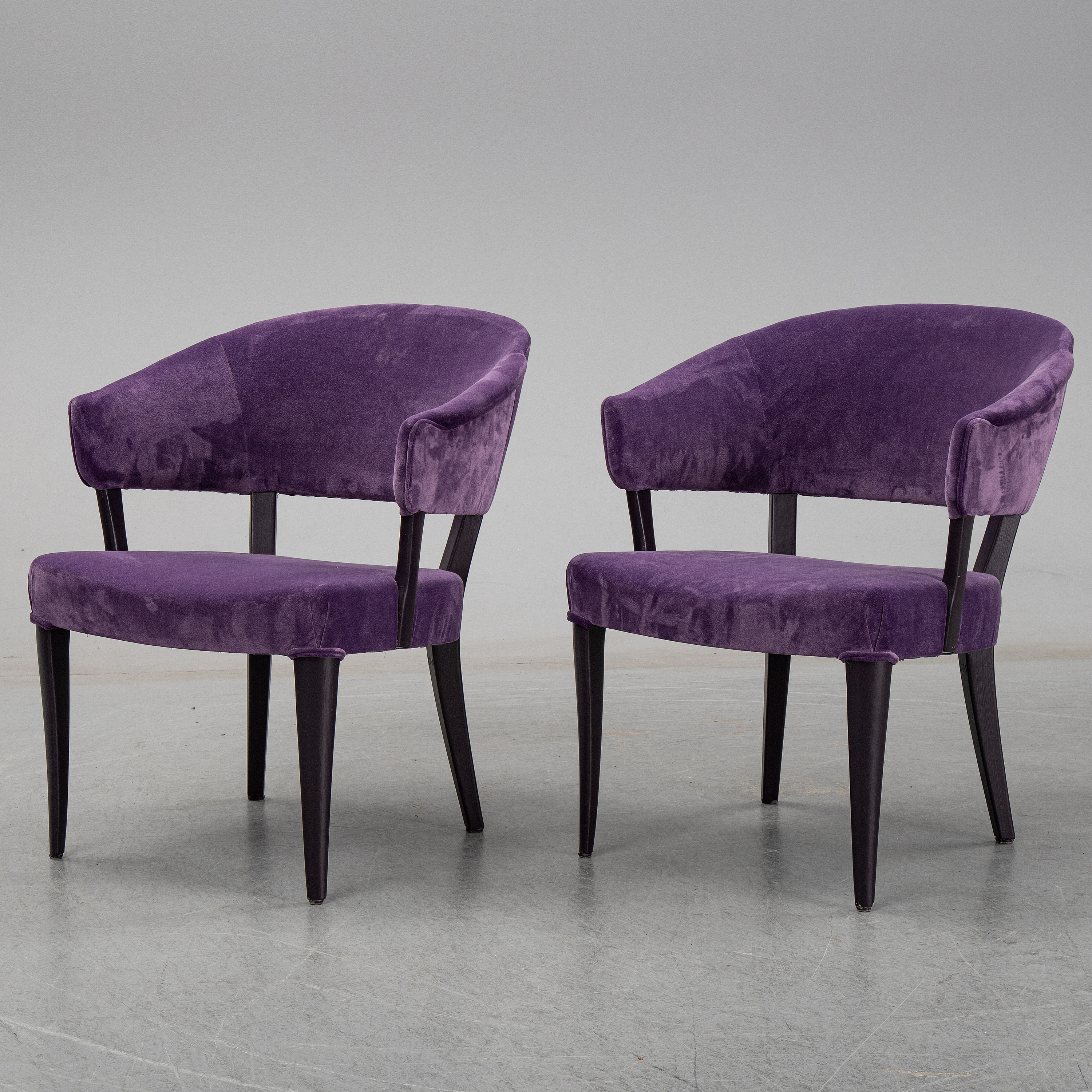 A pair of Carl Malmsten 'Lata Greven' chairs. - Bukowskis