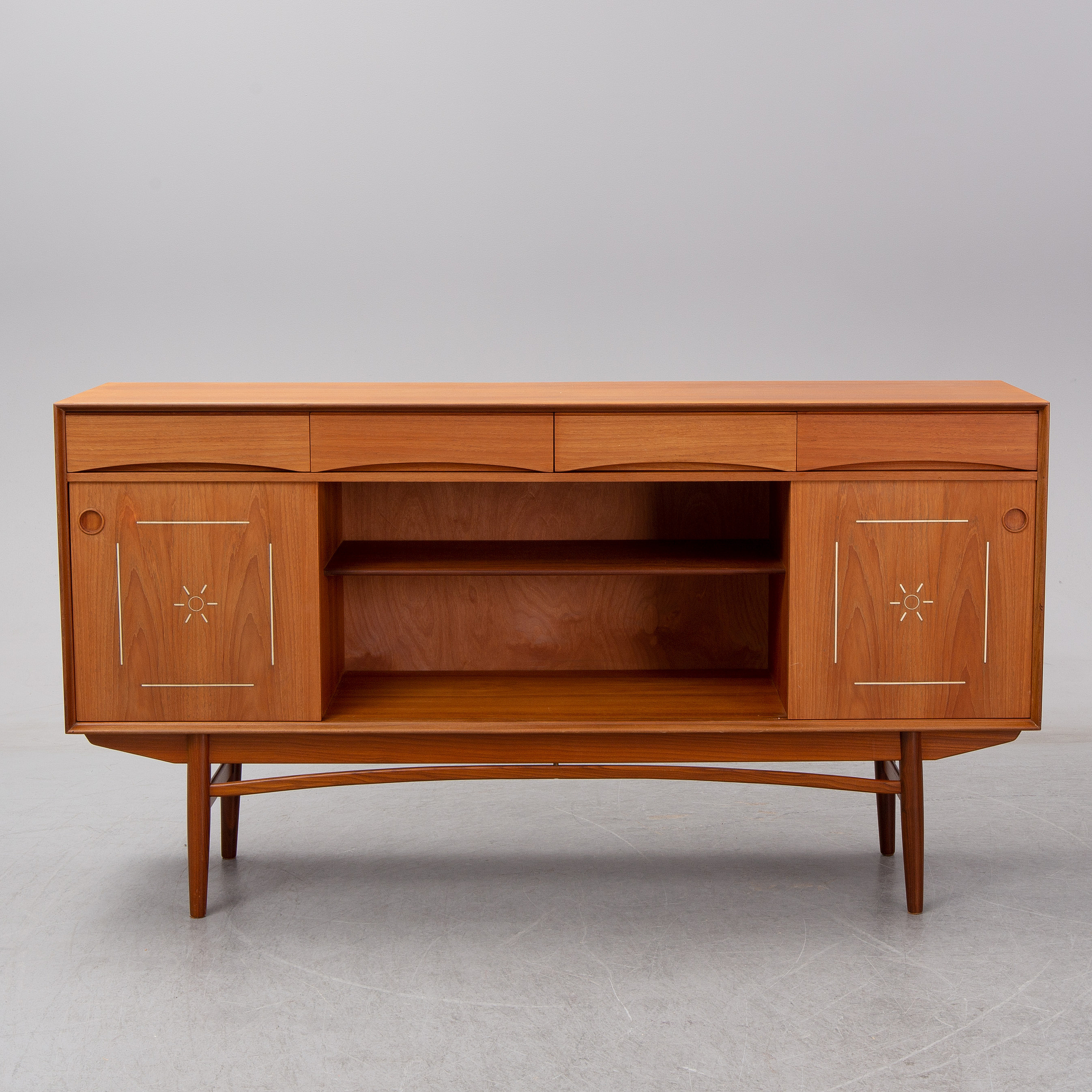 Sideboard, 1950-60-tal. - Bukowskis