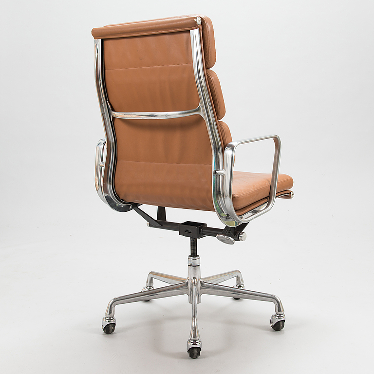 Charles & Ray Eames, Office chair, EA 219/ Soft Pad, Herman Miller ...
