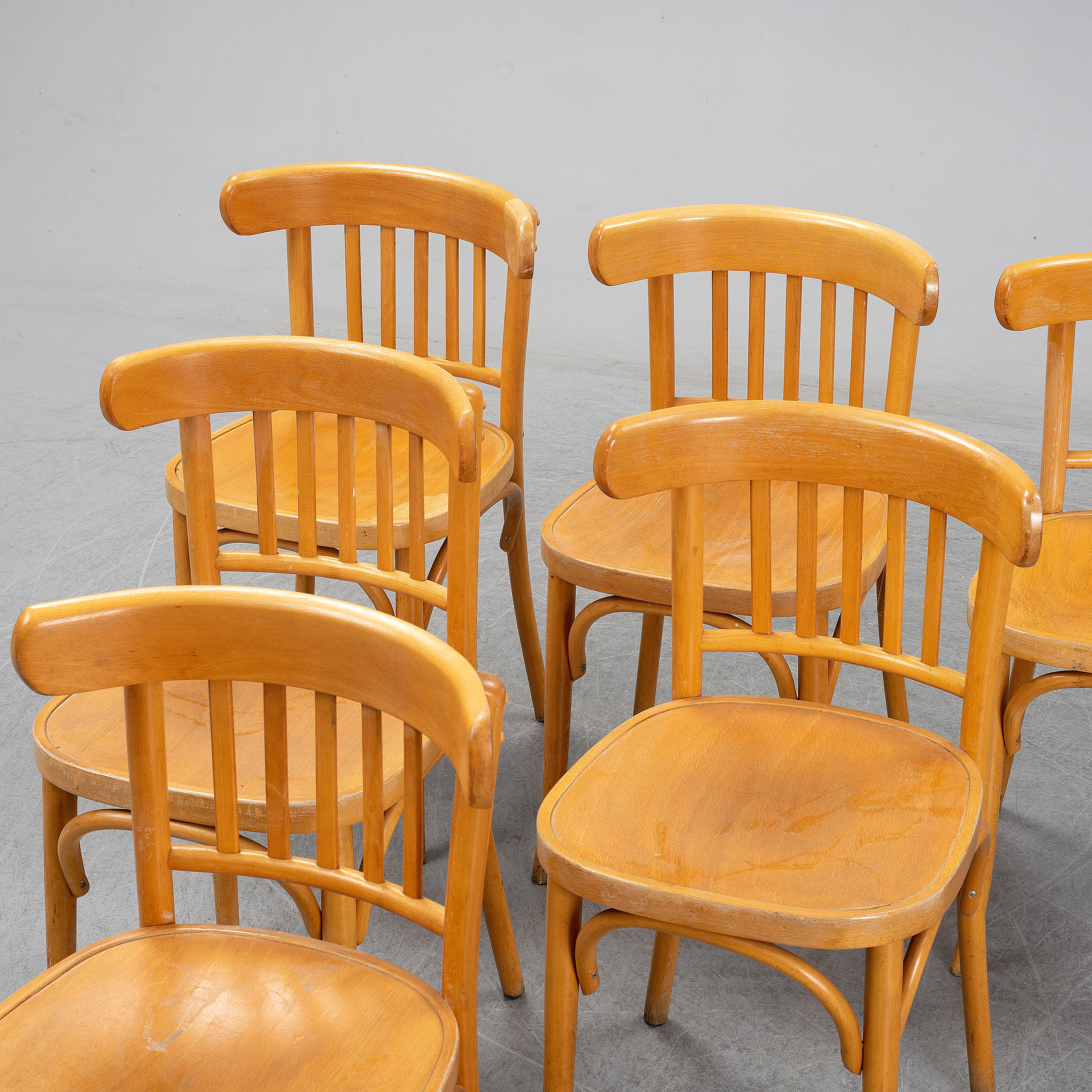 Six beech chairs, mid 20rh Century. - Bukowskis