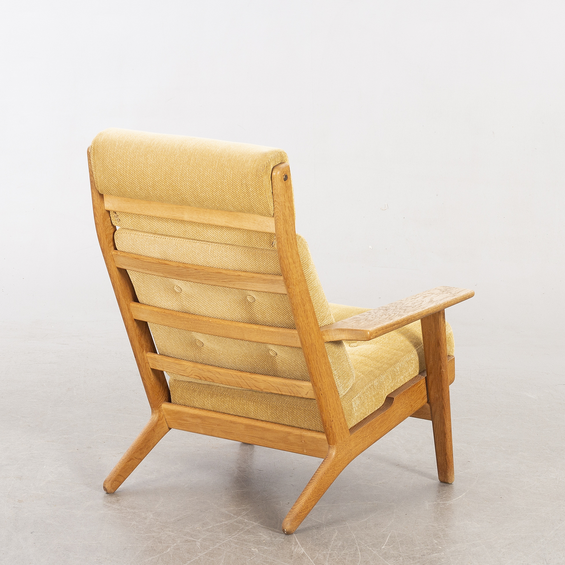Hans J Wegner, fåtölj GE-290, Getama. - Bukowskis