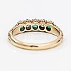 Ring, 14K guld, diamanter ca 0.20 ct tot och smaragder. - Bukowskis
