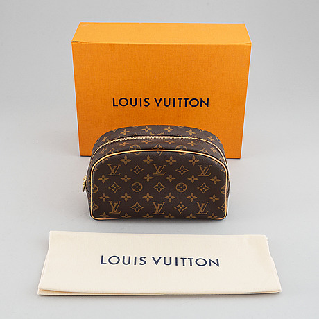 Louis Vuitton Toiletry Bag Selfridges London | Paul Smith