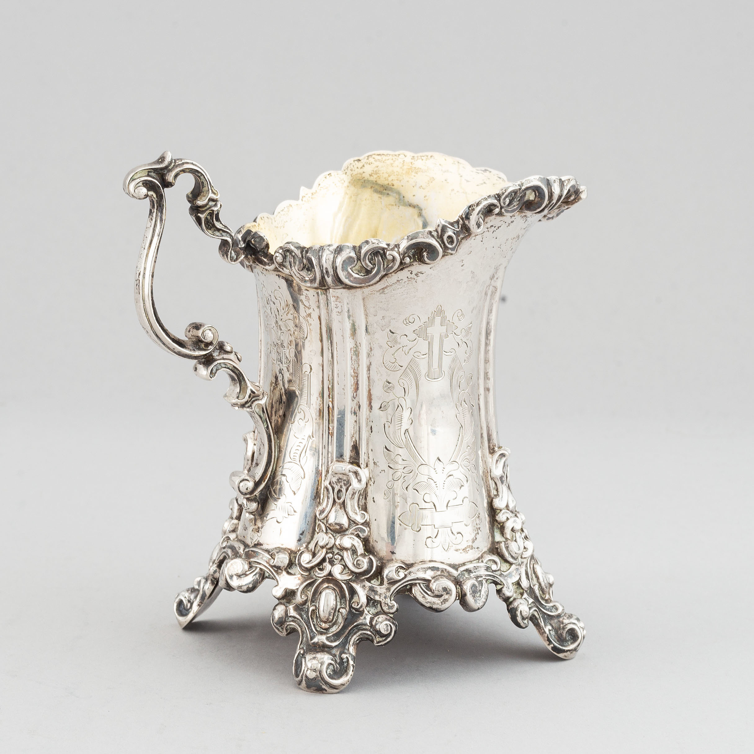 Gustaf Theodor Folcker, mjölkkanna, silver, Stockholm, 1851. - Bukowskis