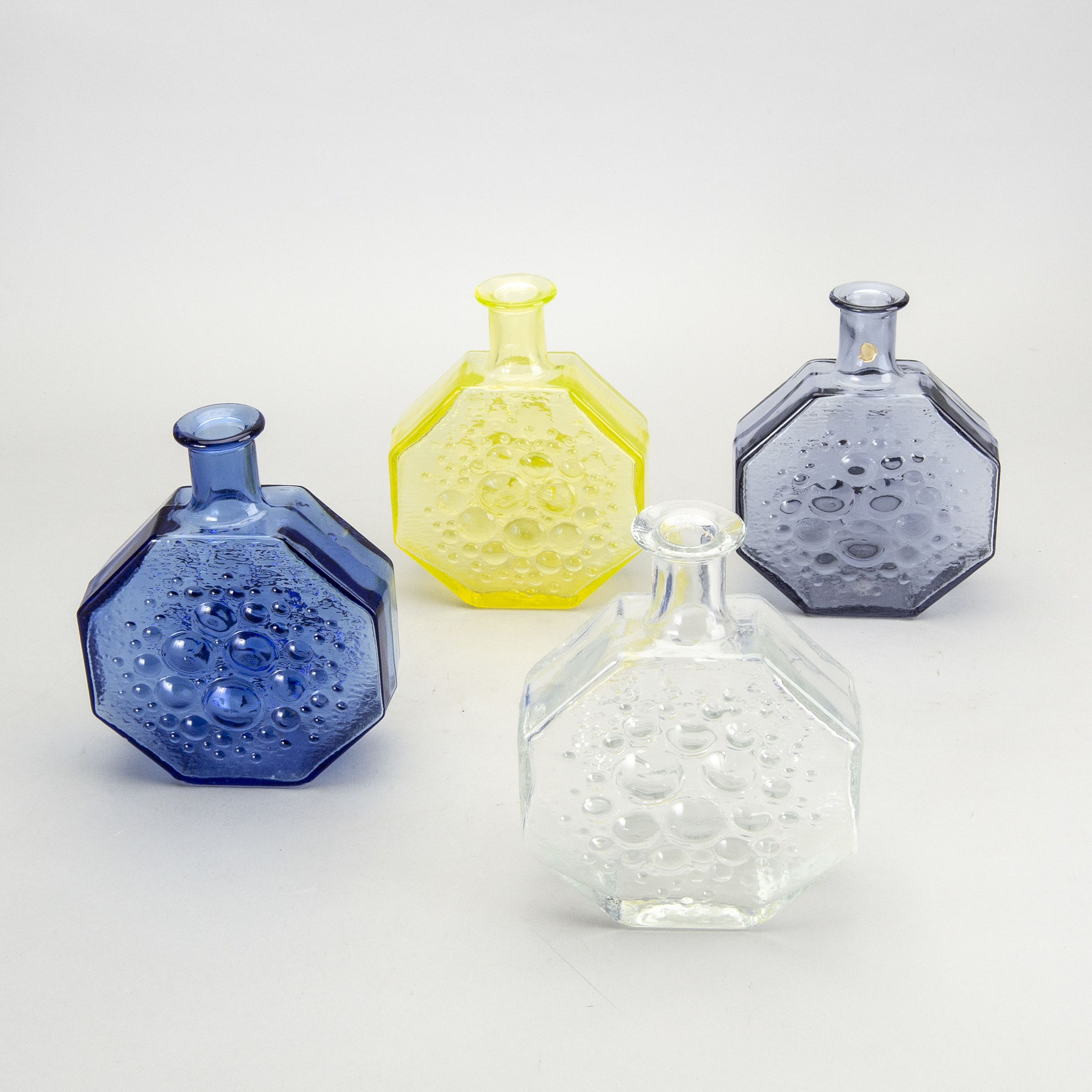 Nanny Still, - Bukowskis