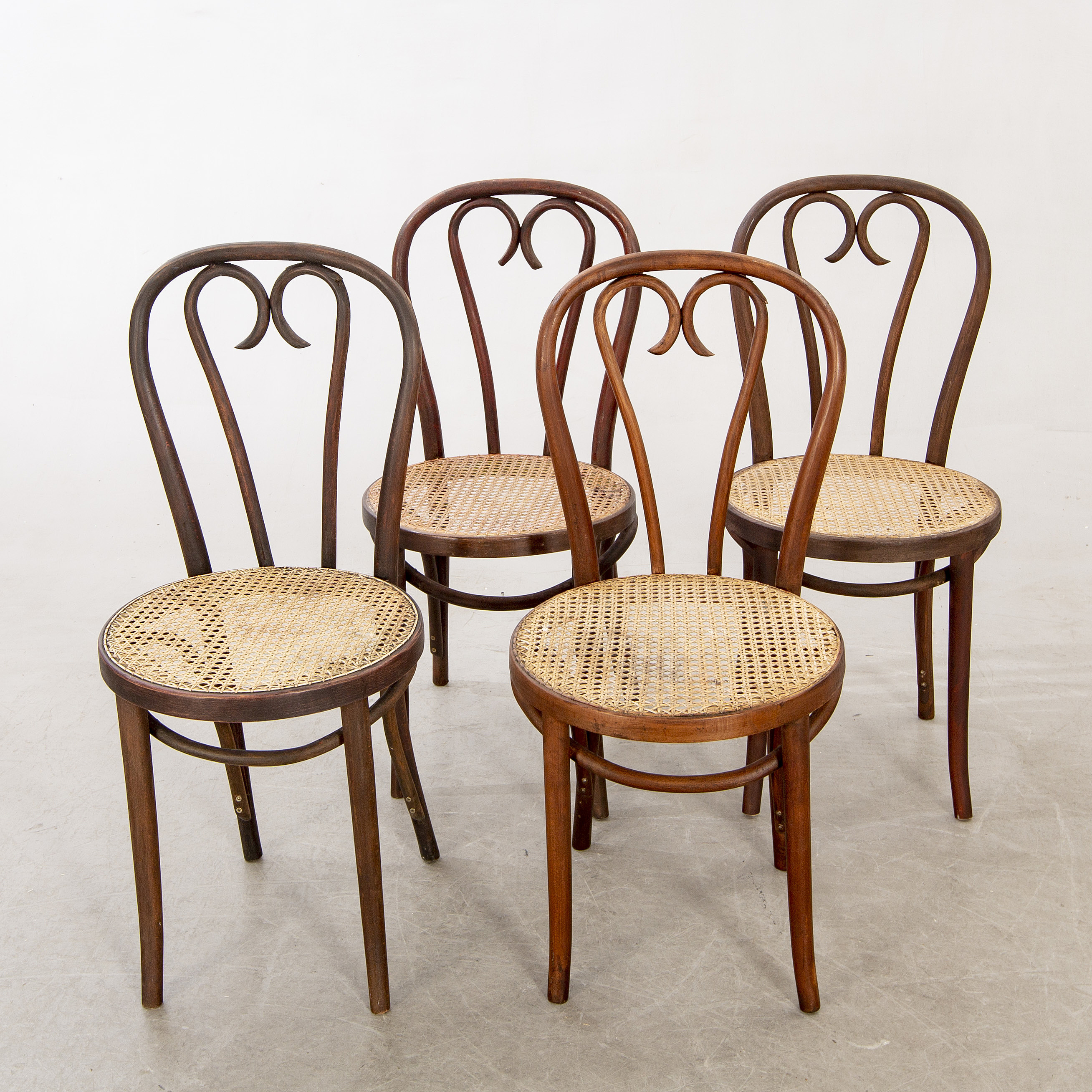 A set four early 1900s chairs. - Bukowskis