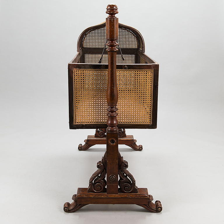 Vagga, England 1800-talets senare hälft. - Bukowskis