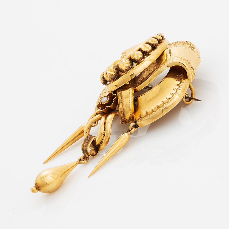 Gustaf Dahlgren & Co, brooch 18K gold. Malmö 1877. - Bukowskis