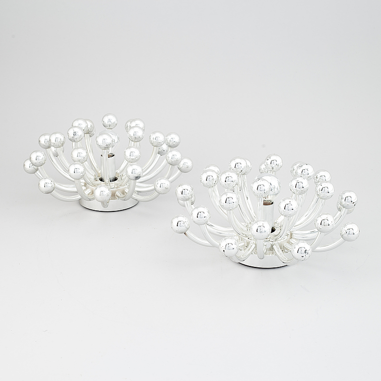 A pair pf 'Pistillo' wall/ceiling lamps, Vlaneti, Italy. - Bukowskis A pair pf 'Pistillo' wall/ceiling lamps, Vlaneti, Italy. - Bukowskis