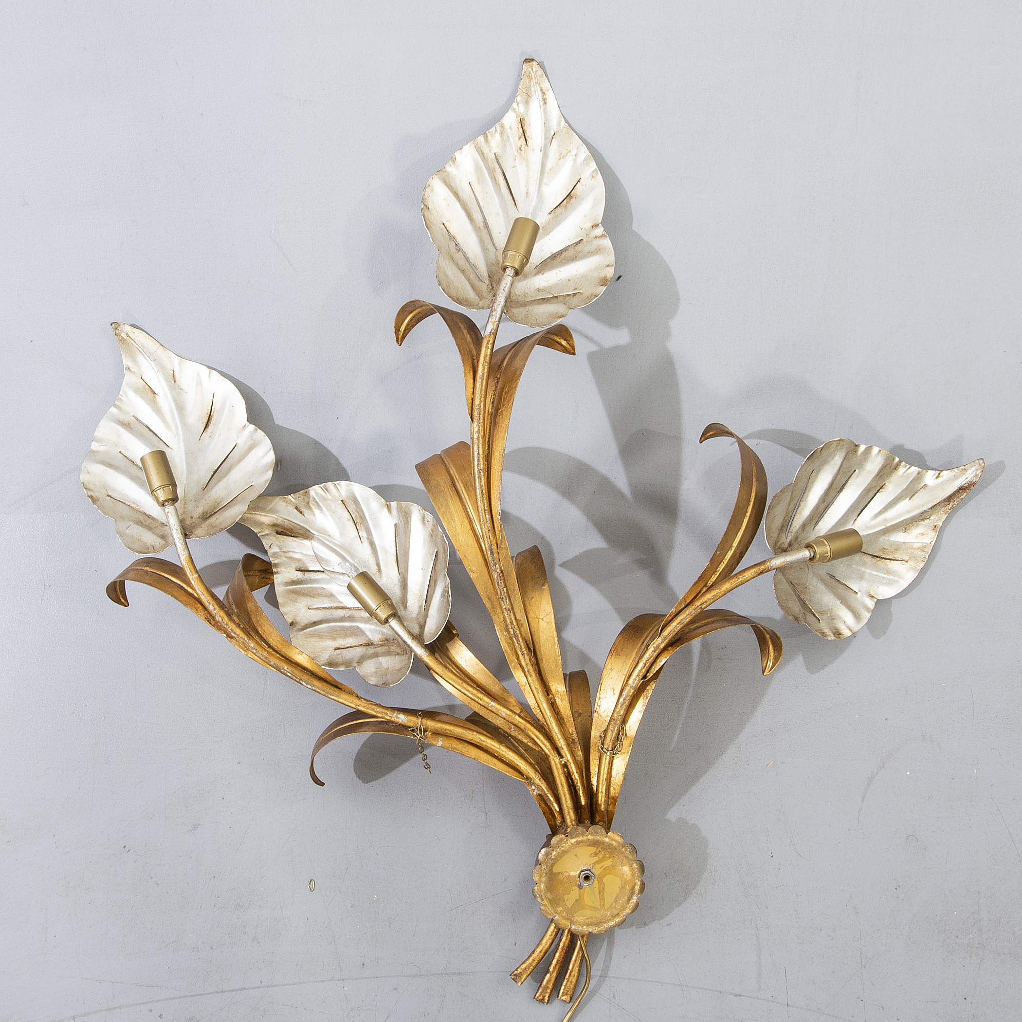 Hans Kögl, a 1970s wall lamp. - Bukowskis