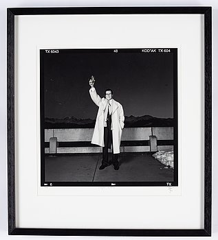 Johan Bergmark, pigment print signerad och numrerad 7/19. - Bukowskis