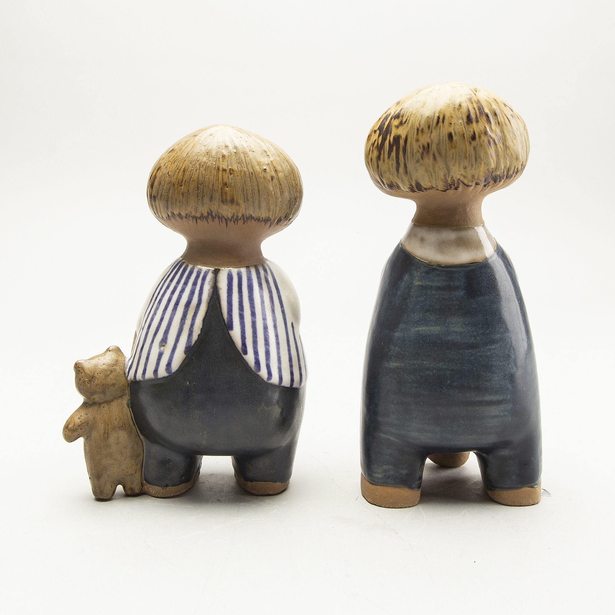 Lisa Larson, figuriner, 2 st, stengods, Gustavsberg. - Bukowskis