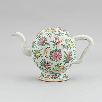 A chinese famille rose porcelain 'Cadogan' teapot in the form of a ...