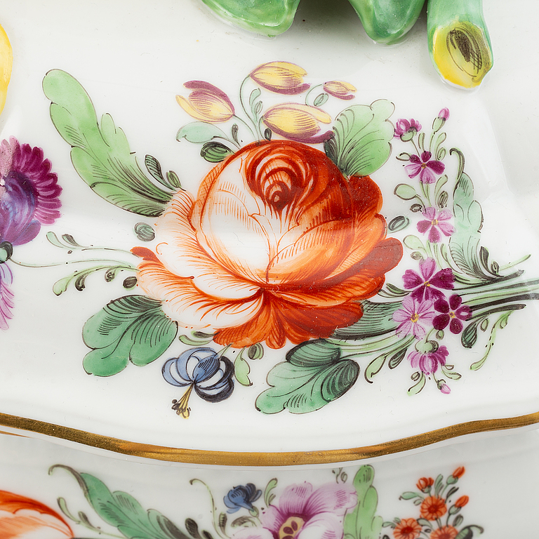 A rococo style dining service, 68 pcs, from Nymphenburg, Germany ...