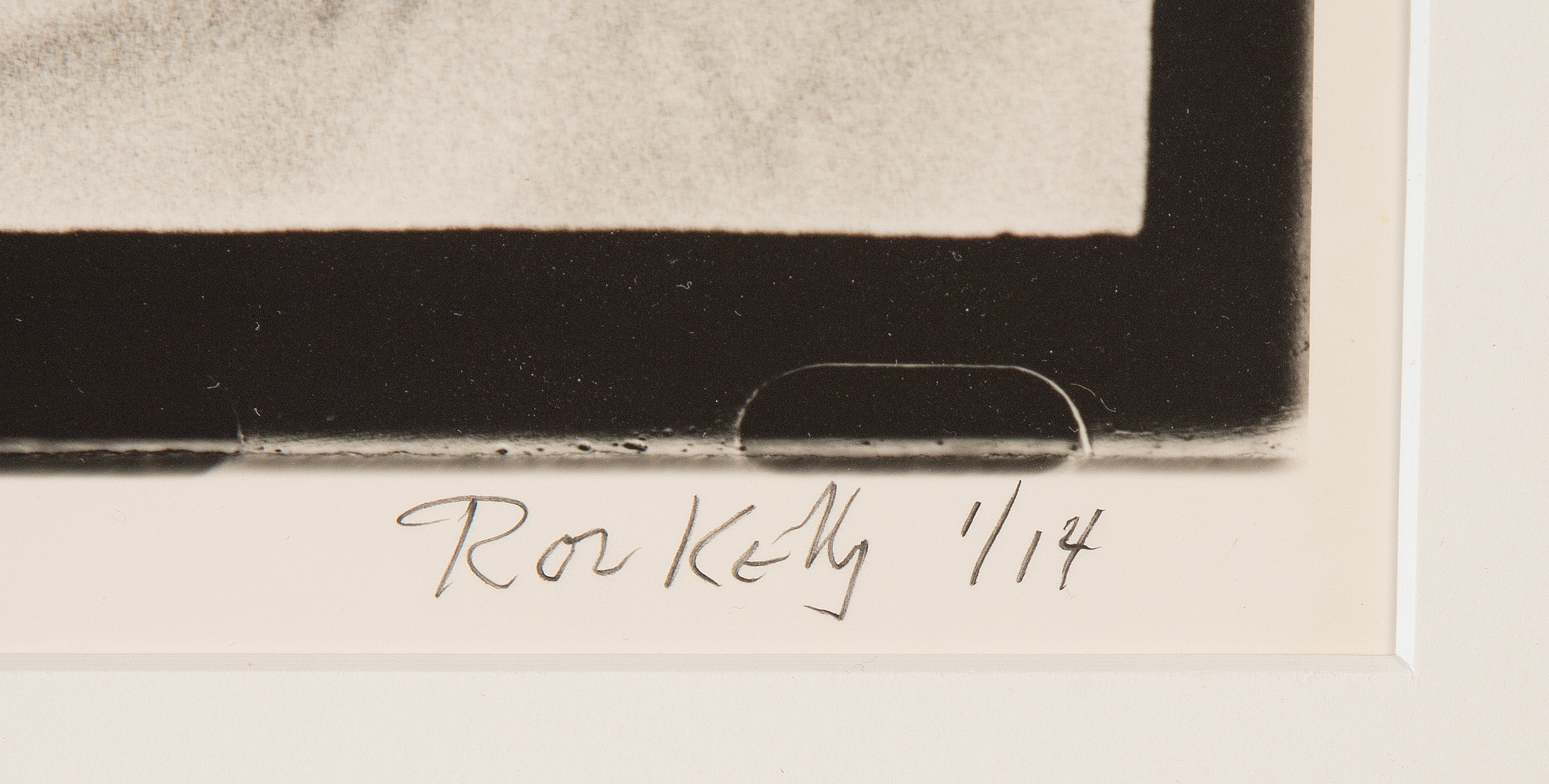 Roz Kelly, fotografi signerad och numrerad 1/14. - Bukowskis