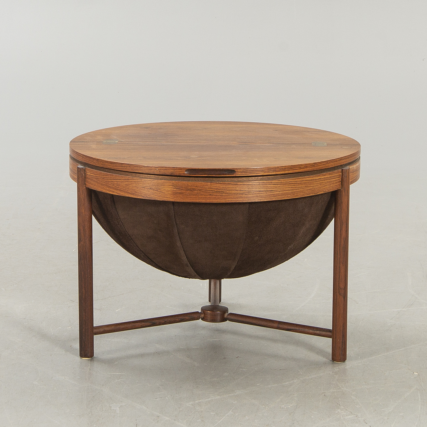 Adolf Relling, a jakaranda sewing table Norway alter part of the 20th ...