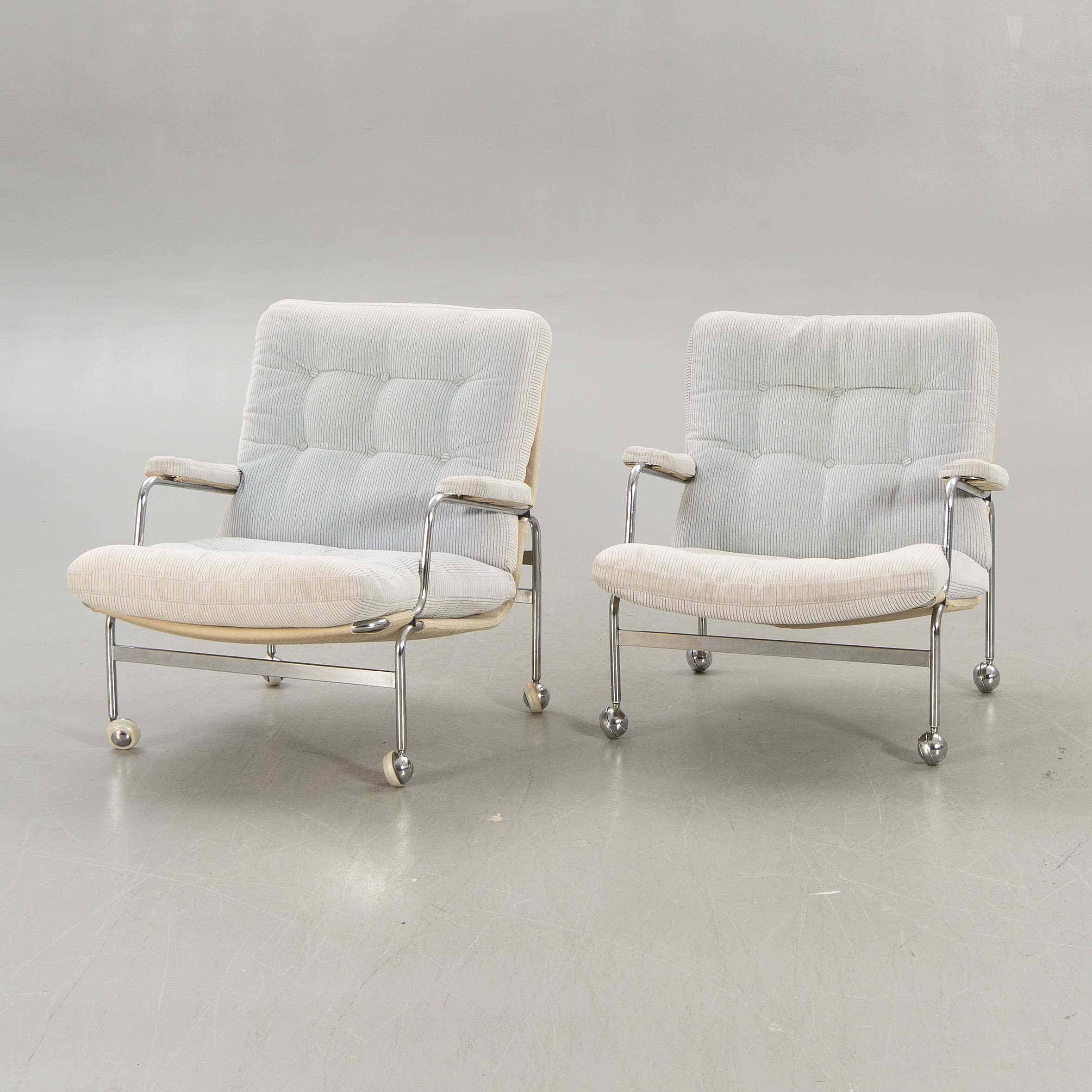 Bruno Mathsson, a pair of Karin armchairs. - Bukowskis