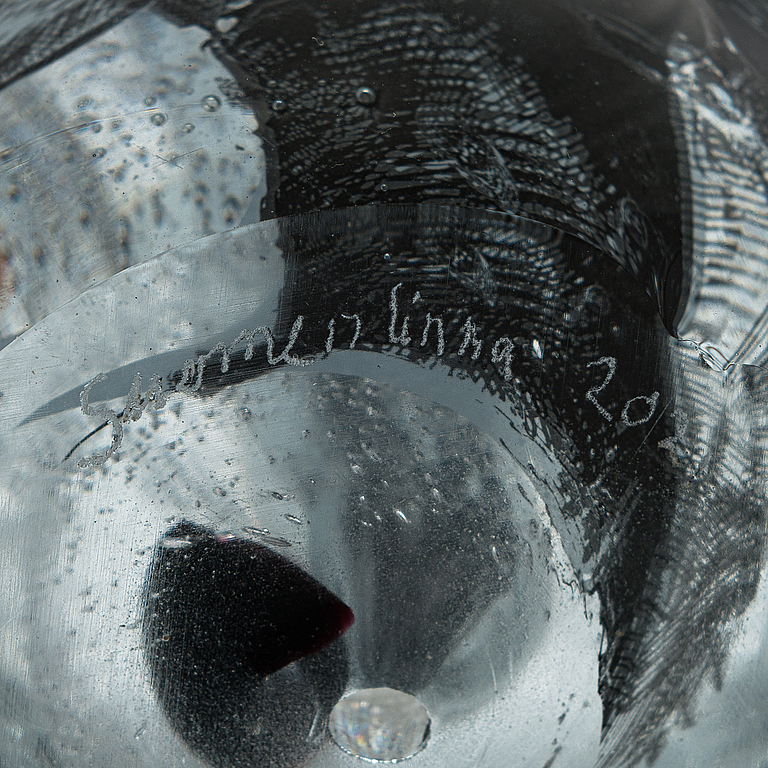 Sini Majuri, glasskulptur, "Cell", version 1, signerad Sini Majuri ...
