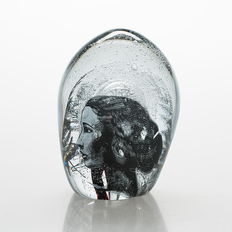 Sini Majuri, glasskulptur, "Cell", version 1, signerad Sini Majuri ...