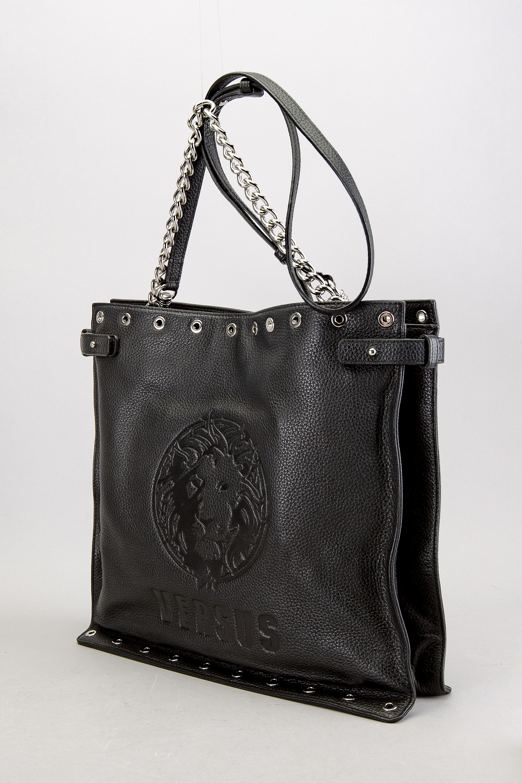 Versus Versace, bag, "Tote lion chain". - Bukowskis