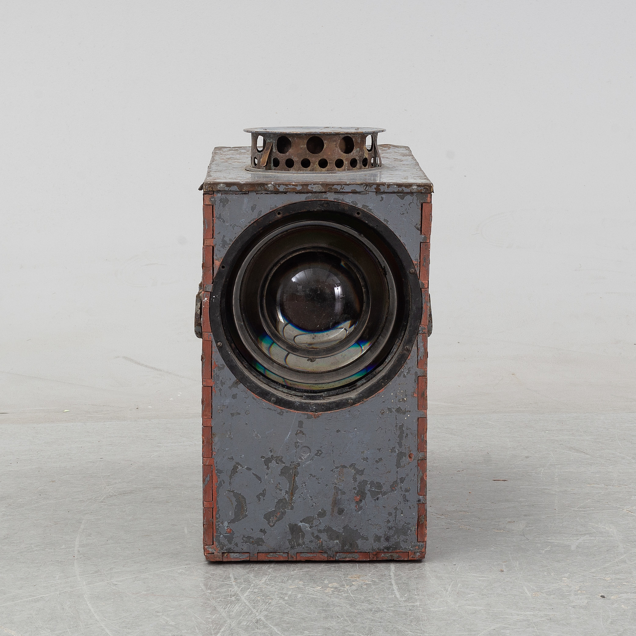 A portable military lighthouse, AGA, 20th Century. - Bukowskis