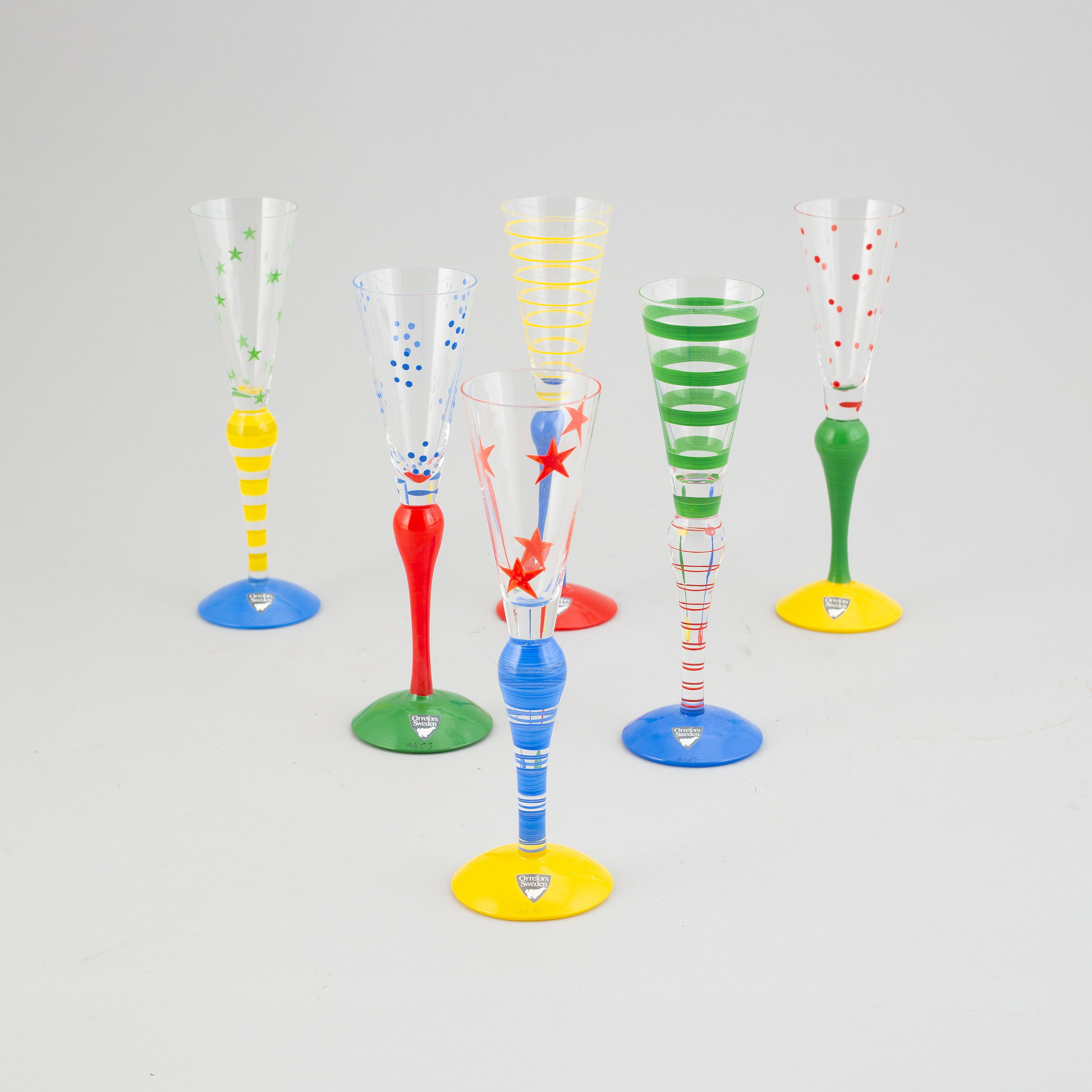 Anne Nilsson, snapsglas, 6 st, "Clown", Orrefors. - Bukowskis