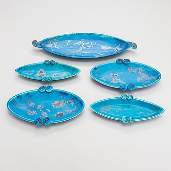 Merja Haapala, Five stoneware 'Boat' dishes signed Merja Haapala ...