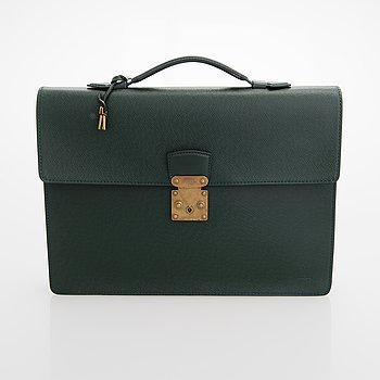 Louis Vuitton, "Minuto", portfölj. - Bukowskis