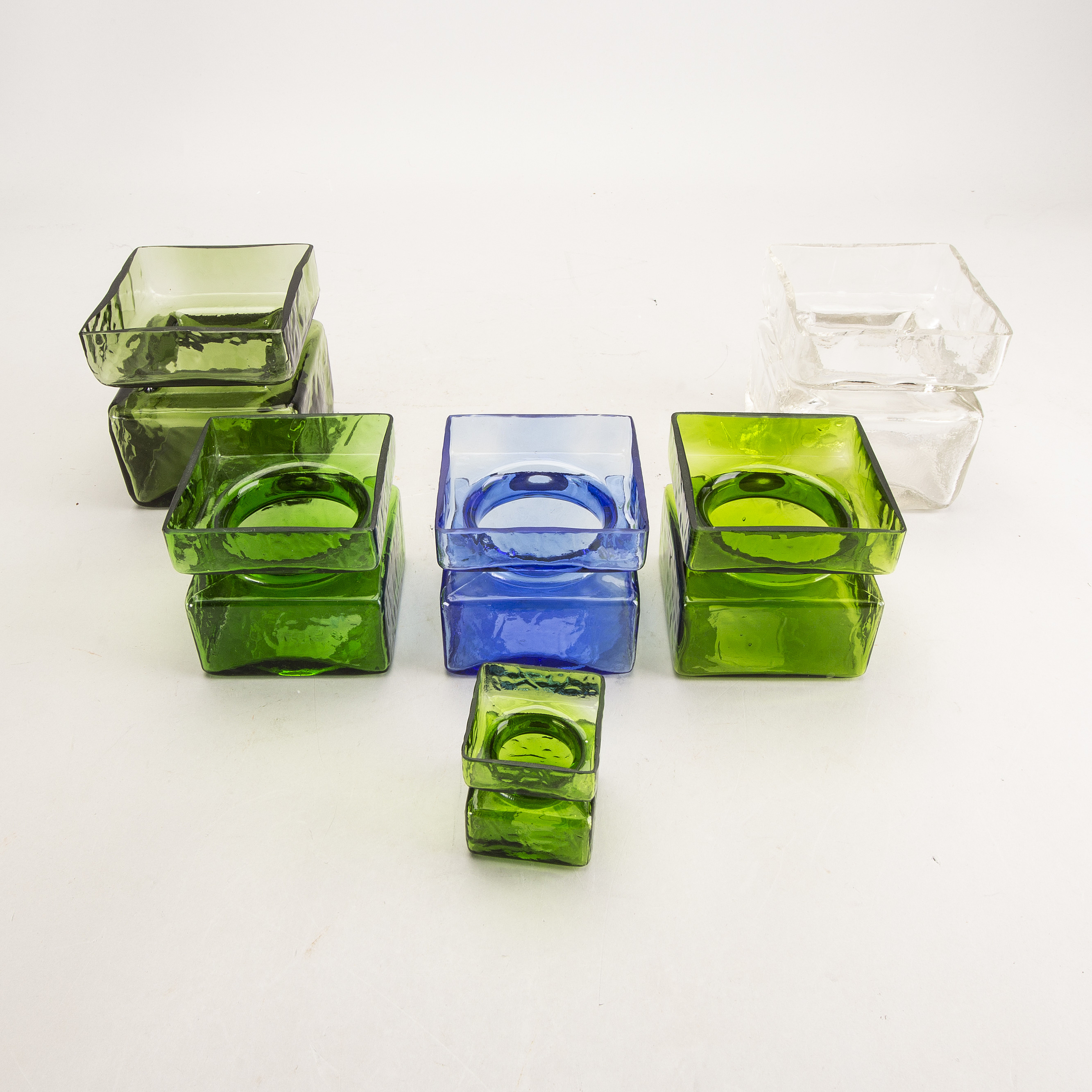 A set of six Helena Tynell pala vases for Riihimänen Lasi Finland ...