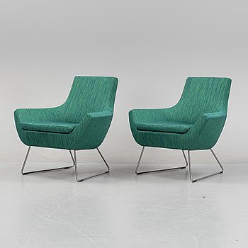 Roger Persson, fåtöljer, ett par, "Happy", Swedese. - Bukowskis