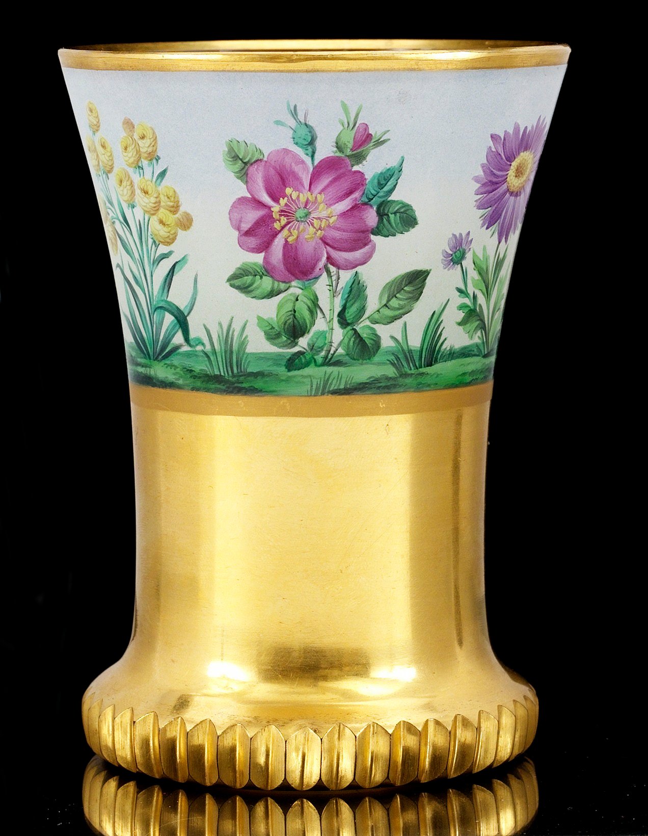 An Empire gilded and painted beaker, circa 1820-30, possibly by Anton ...