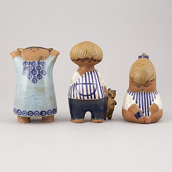 Lisa Larson, three stoneware figurines, Gustavsberg. - Bukowskis