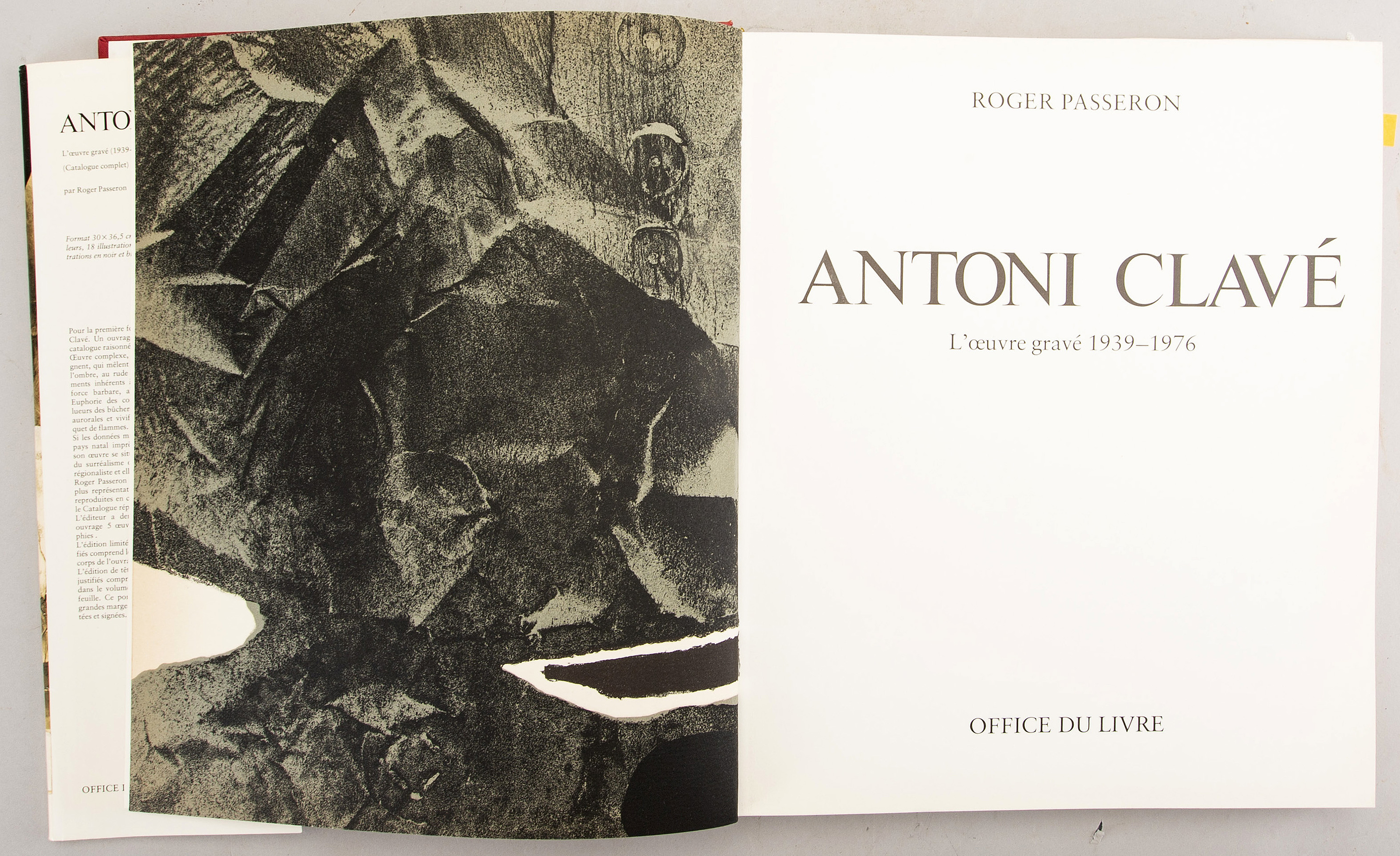 Antoni Clavé, "L'oeuvre Gravé 1939-1976", Roger Passeron, with three ...