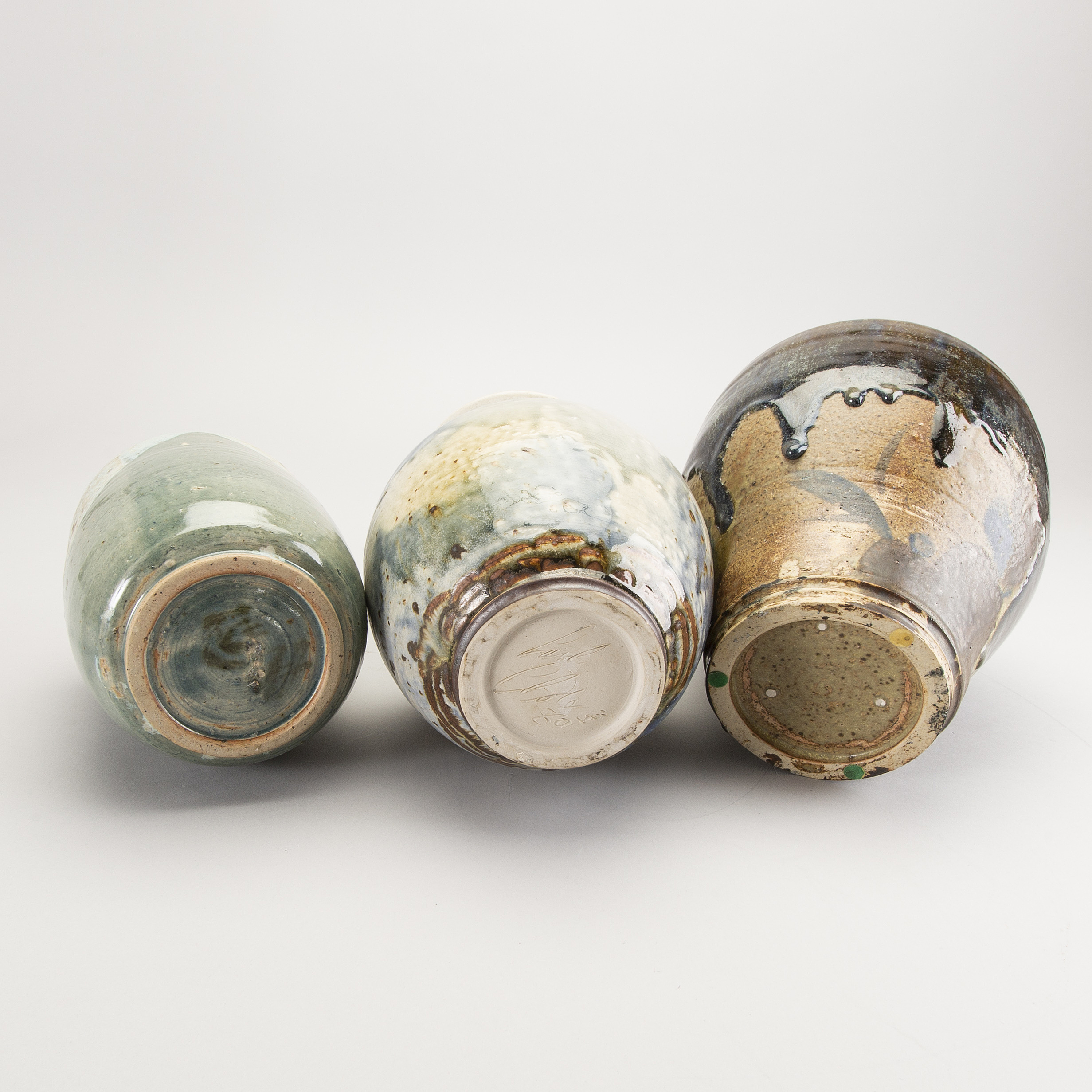 Carl Cunningham-Cole, a set of three stoneware vases, signed, one dated ...