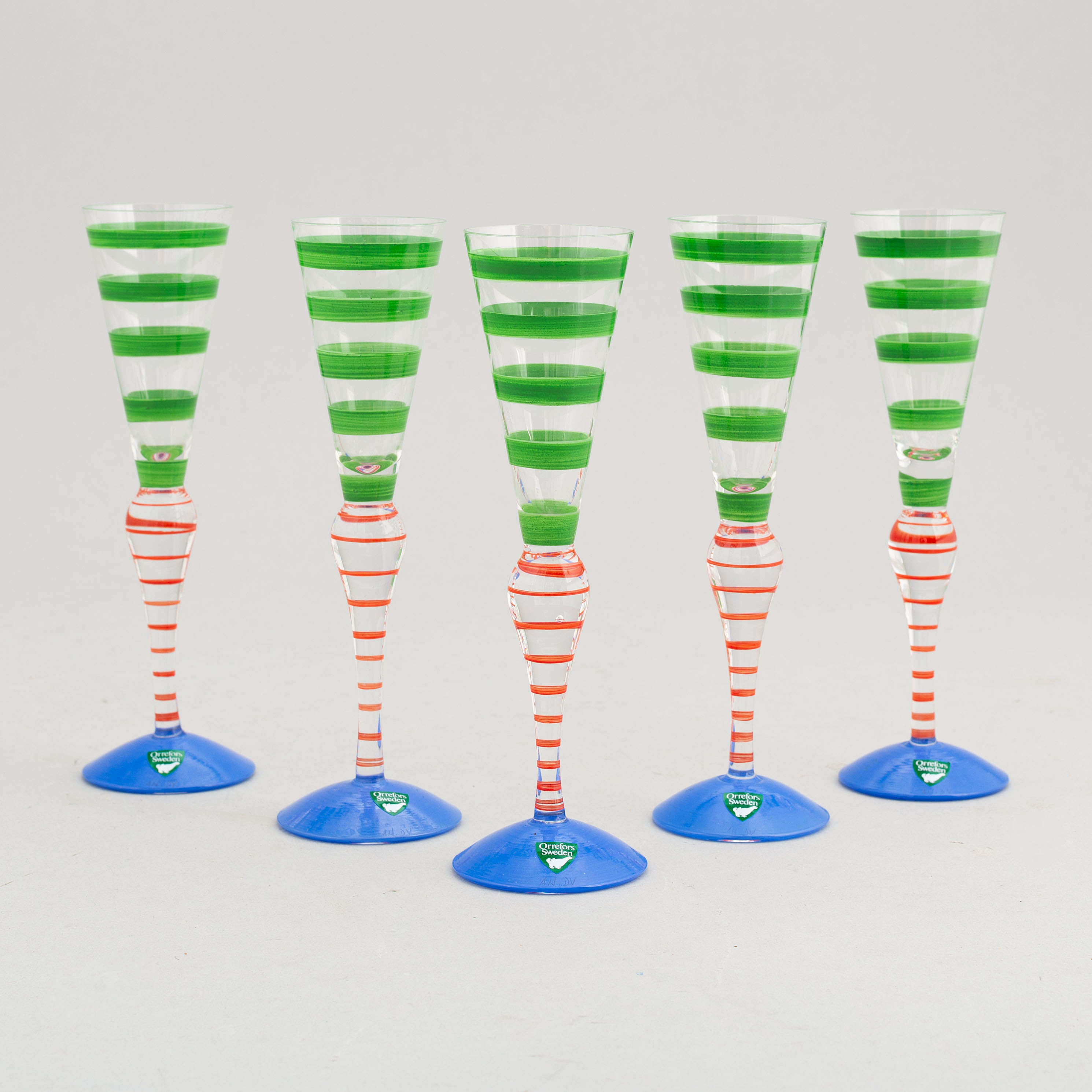 Anne Nilsson, snapsglas, 5 st, "Clown", Orrefors, 1980-tal. - Bukowskis