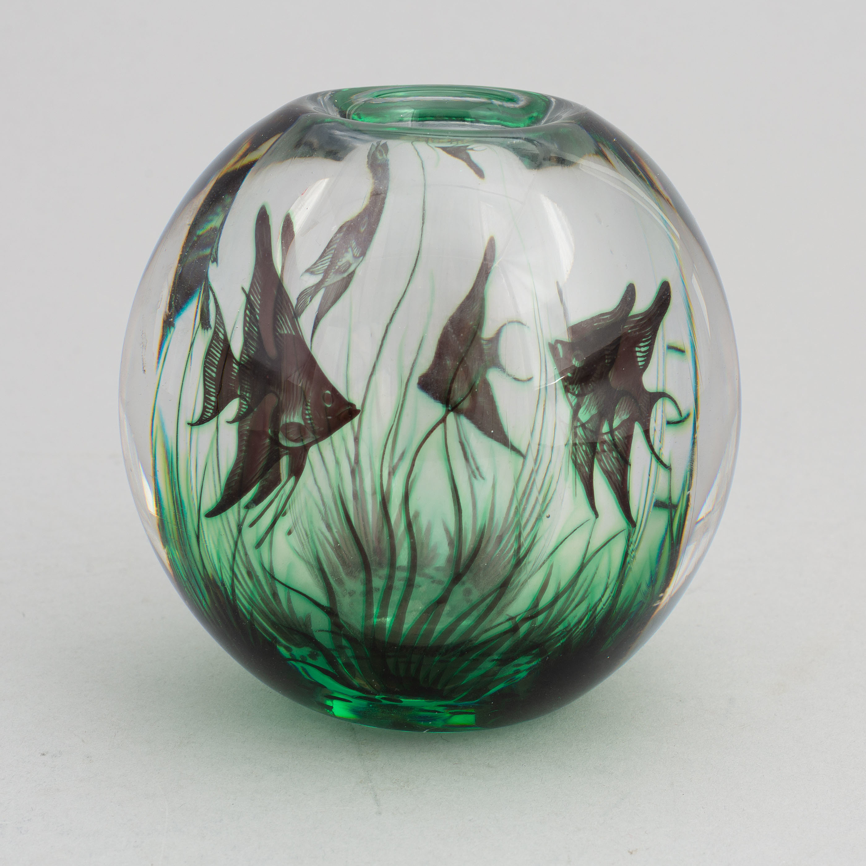 Edward Hald, vas, glas, "Fiskgraal", Orrefors. - Bukowskis