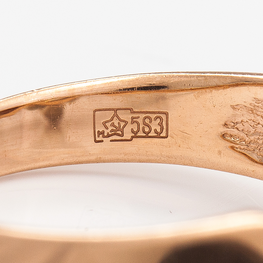 A 14K gold ring with a diamond ca. 0.44 ct. Soviet union. - Bukowskis