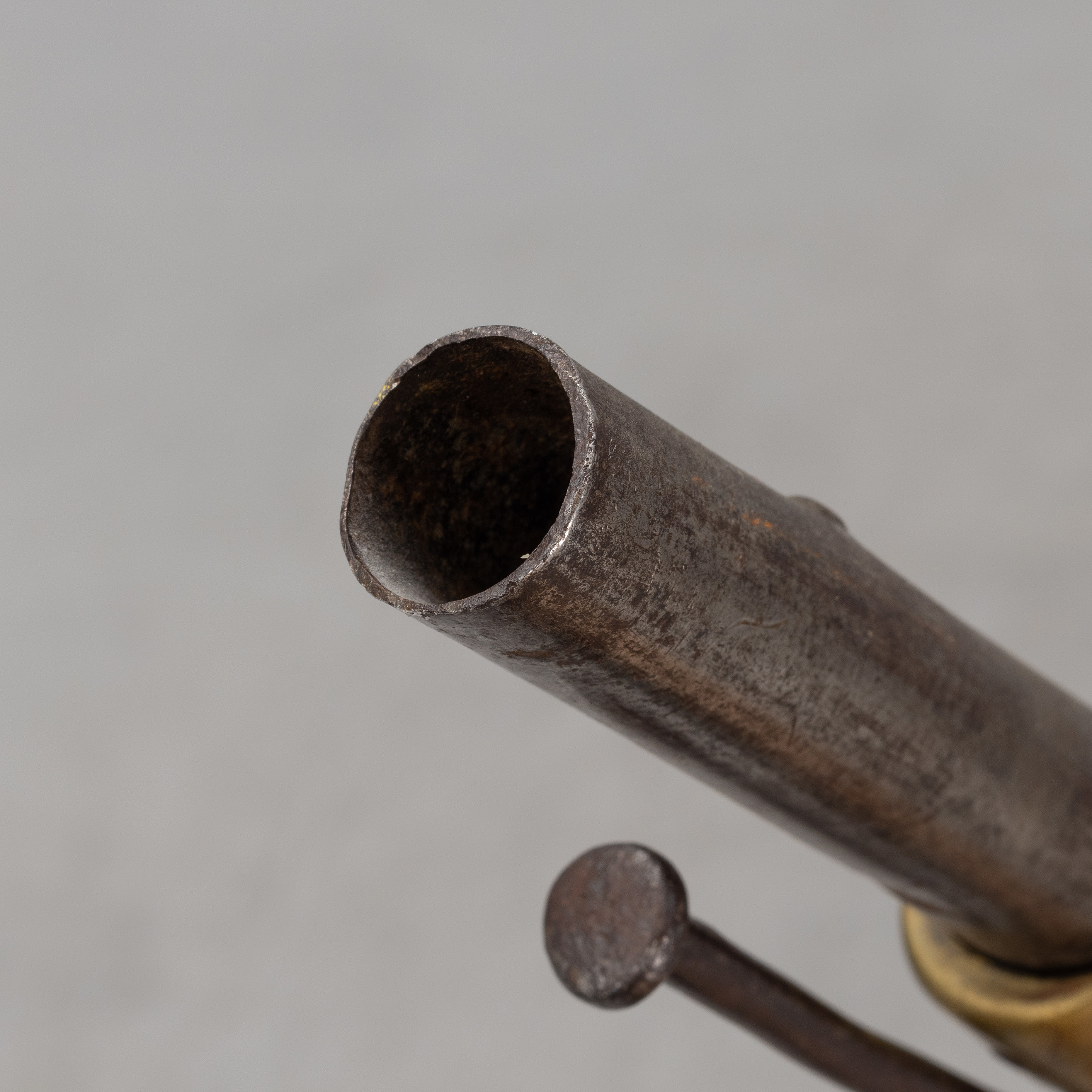 A British military flintlocj gun, dated 1811. - Bukowskis