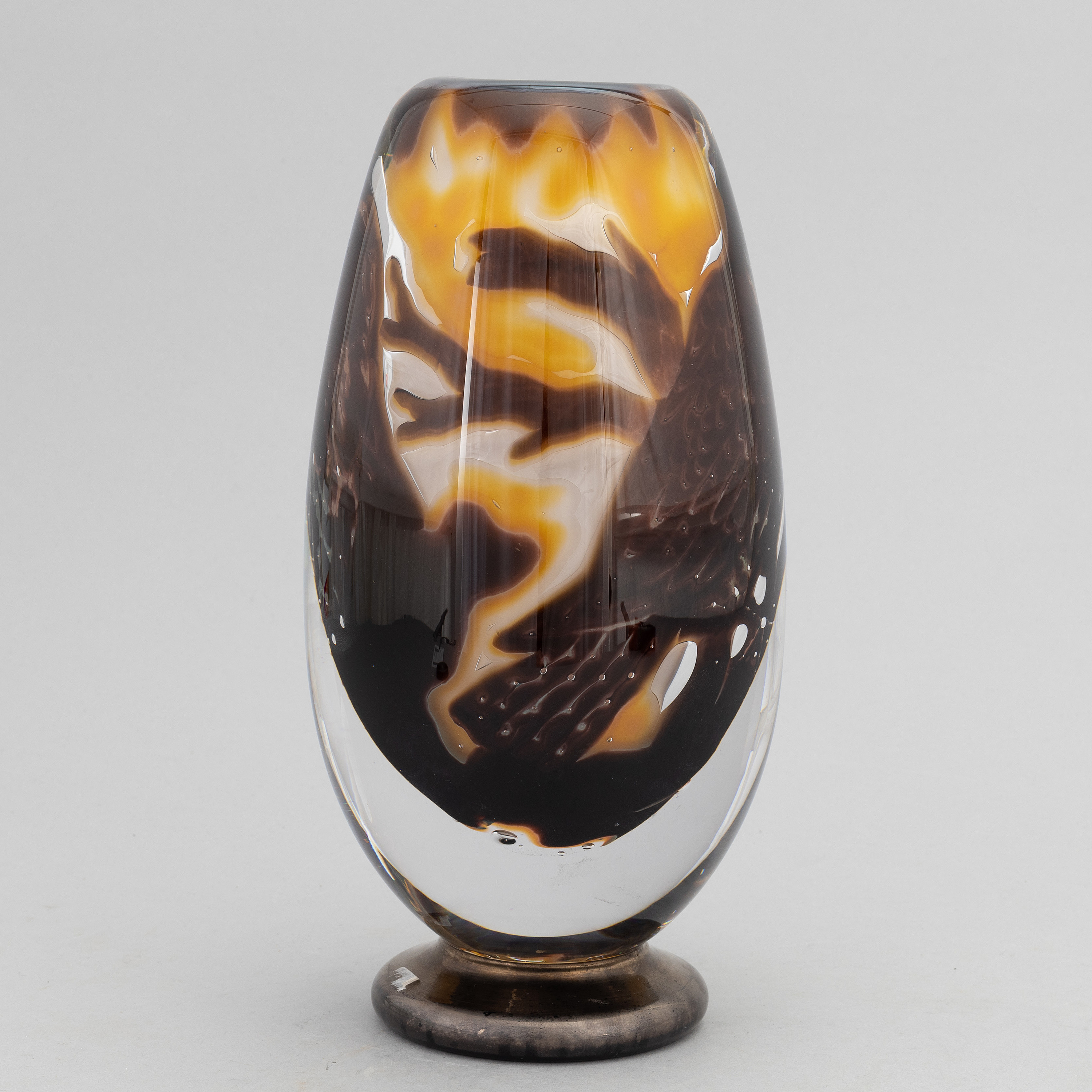 Astrid Gate, a unique ariel glass vase, signed and dated 2005. - Bukowskis