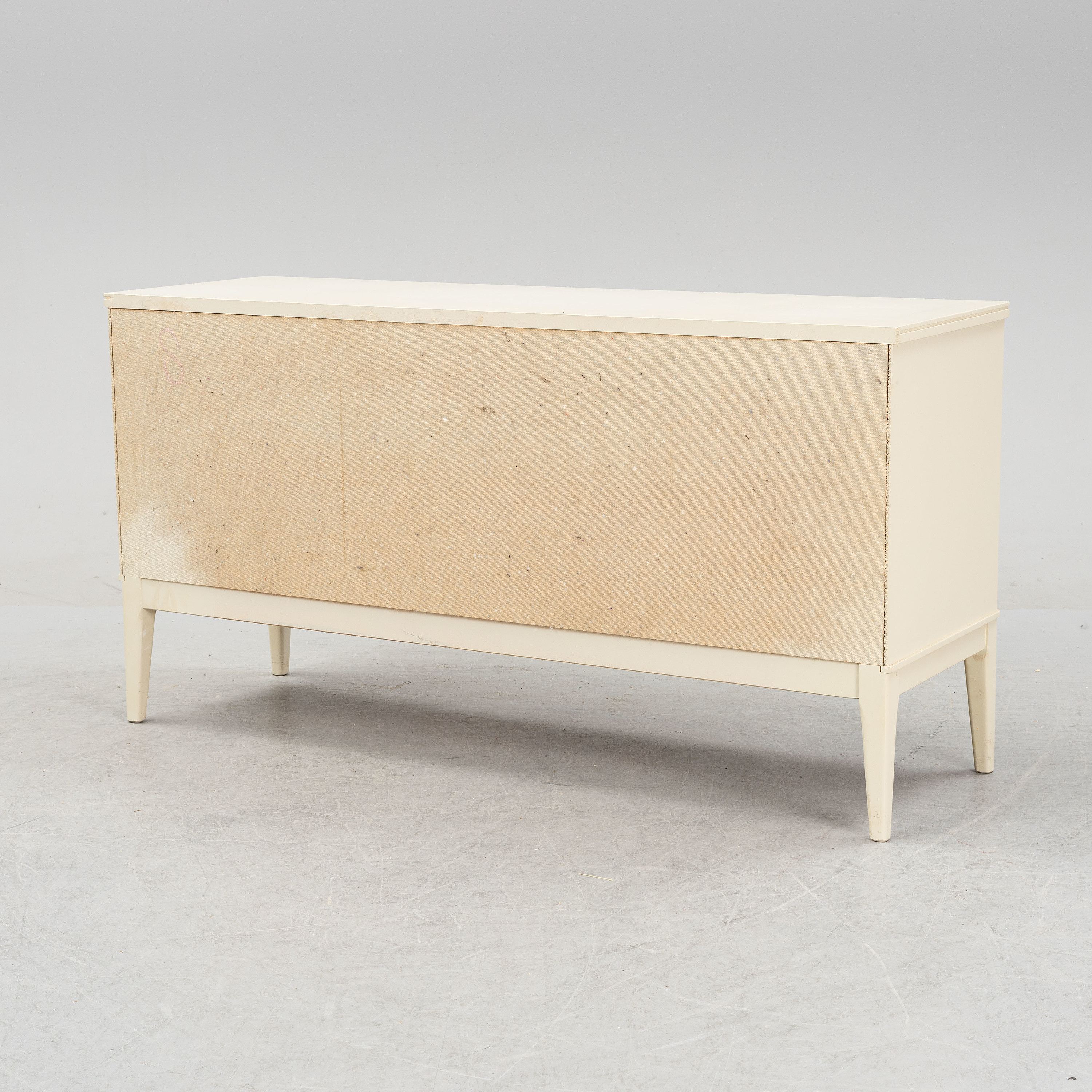 A painted sideboard, late 20th Century. - Bukowskis